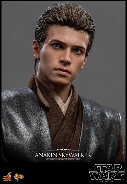 Hot Toys - Star Wars - Anakin Skywalker AOTC - 1:6 Figure