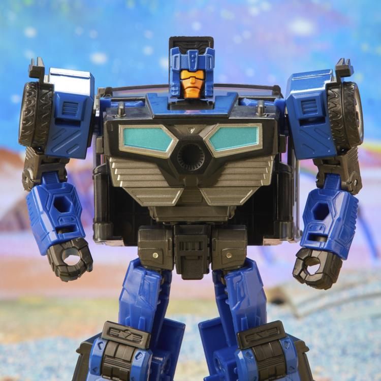 Transformers Legacy: Deluxe Class - Crankcase Action Figure