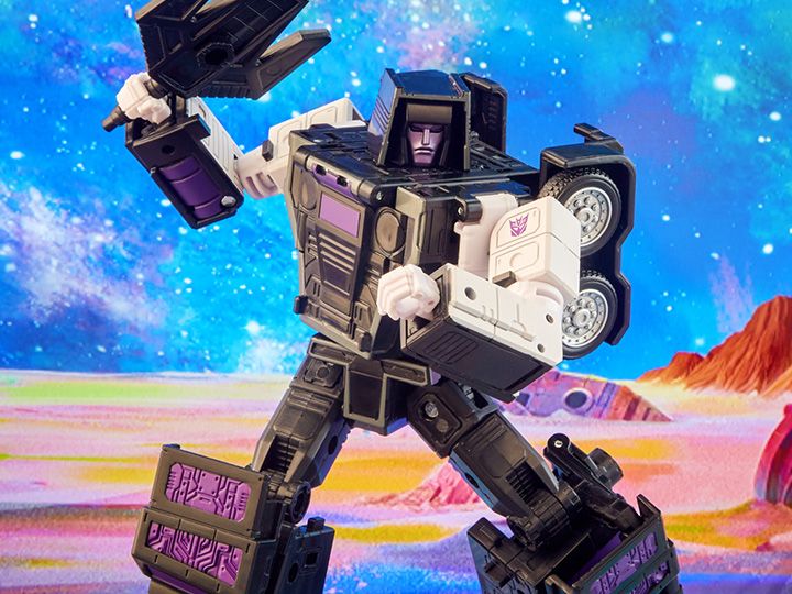 Transformers Generations Legacy Series Commander Decepticon - Motormaster