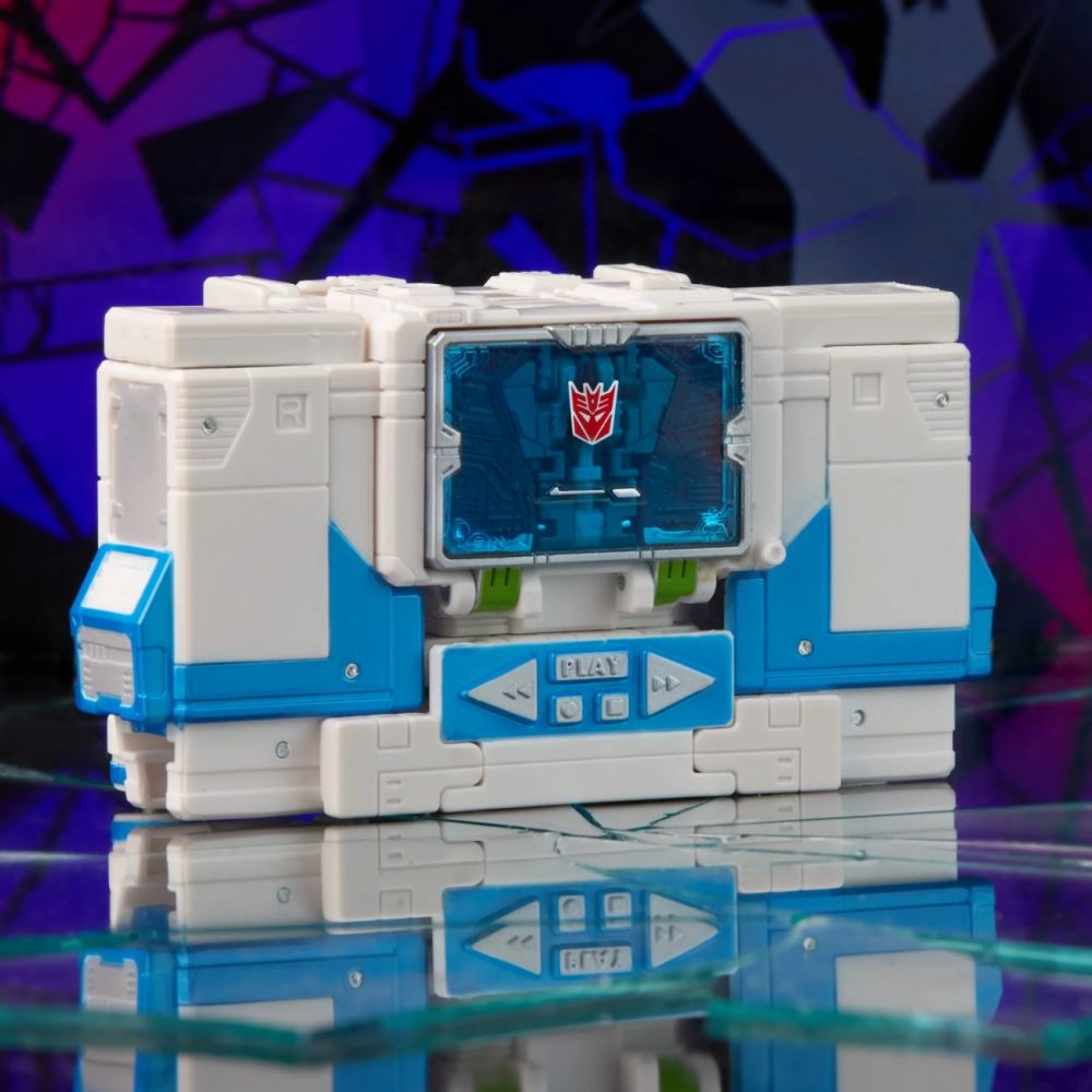 Transformers Generations Shattered Glass Collection - Soundwave